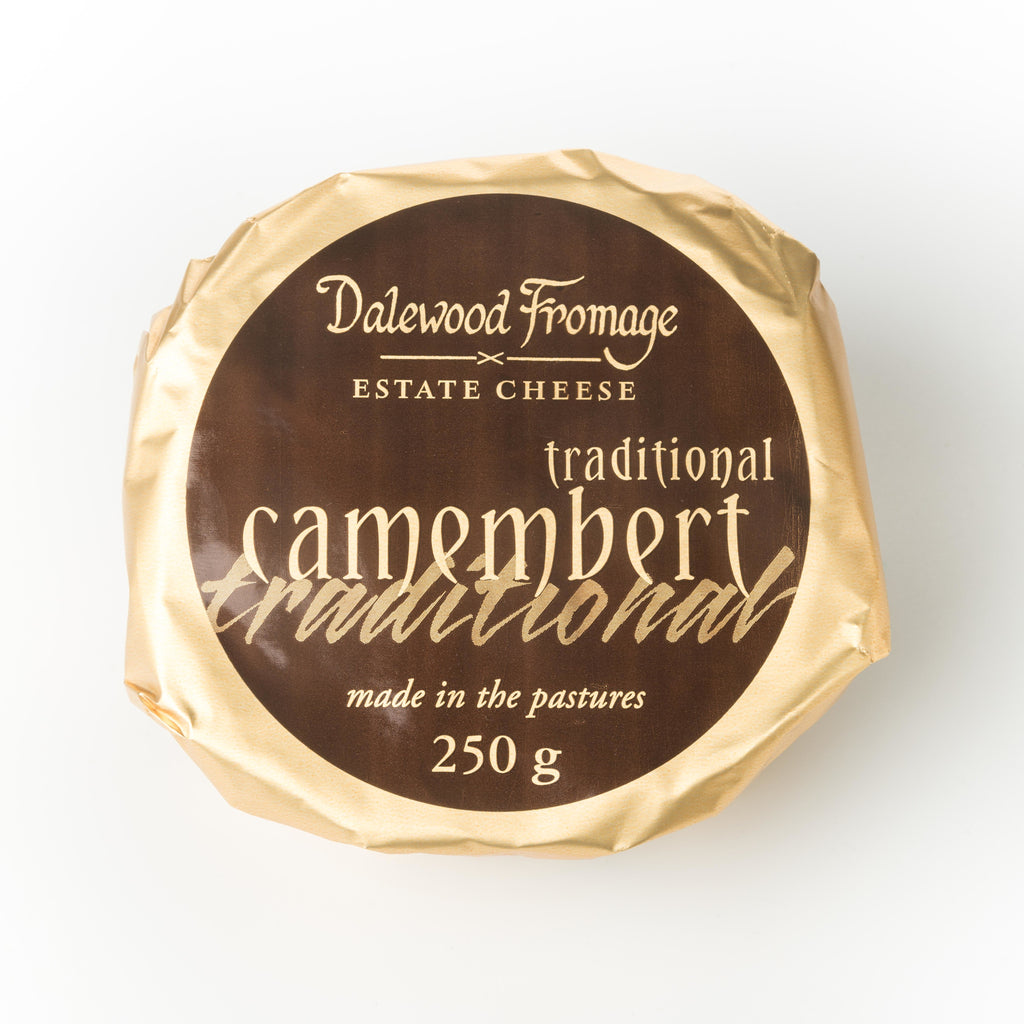 Traditional Camembert™ (250g) – Kaas Club.™