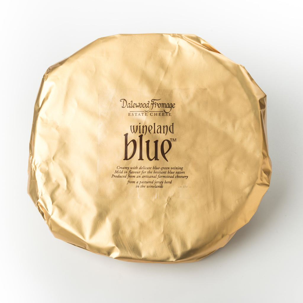 Whole Wineland Blue® Brie (approx. 1.4kg) – Kaas Club.™